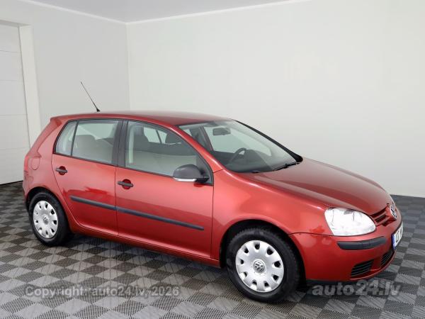 Red Volkswagen Golf 2007 in Tallinn, with an engine capacity of 1.60 L and mileage of 259 thousand km for 1999 €, photo 1 on AUTOMOTO.COM.LV