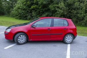 Red Volkswagen Golf 2007 in Jelgava, with an engine capacity of 1.60 L and mileage of 29 thousand km for 1200 €, photo 3 on AUTOMOTO.COM.LV