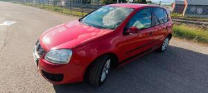 Red Volkswagen Golf 2007 in Siauliai, with an engine capacity of 1.90 L and mileage of 207 thousand km for 3200 €, photo 3 on AUTOMOTO.COM.LV