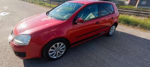 Red Volkswagen Golf 2007 in Siauliai, with an engine capacity of 1.90 L and mileage of 207 thousand km for 3200 €, photo 4 on AUTOMOTO.COM.LV