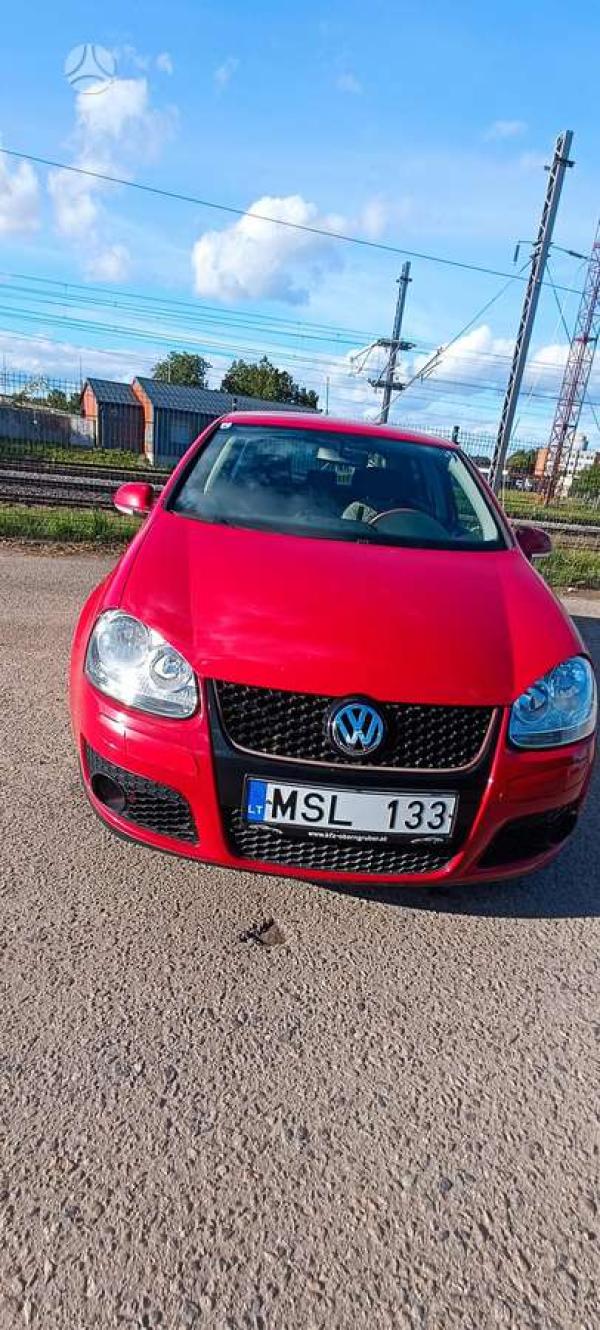 Sarkans Volkswagen Golf 2007 Šauļi, ar dzinēja tilpumu 1.90 L un nobraukumu 207 tūkst. km par 3200 €, foto 4 vietnē AUTOMOTO.COM.LV