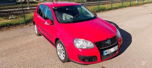 Red Volkswagen Golf 2007 in Siauliai, with an engine capacity of 1.90 L and mileage of 207 thousand km for 3200 €, photo 6 on AUTOMOTO.COM.LV