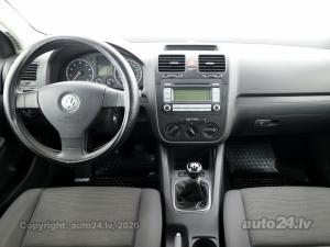 Sarkans Volkswagen Golf 2007 Tallina, ar dzinēja tilpumu 1.60 L un nobraukumu 208 tūkst. km par 1699 €, foto 6 vietnē AUTOMOTO.COM.LV