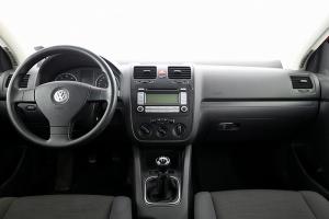 Sarkans Volkswagen Golf 2007 Tallina, ar dzinēja tilpumu 1.60 L un nobraukumu 168 tūkst. km par 1799 €, foto 6 vietnē AUTOMOTO.COM.LV