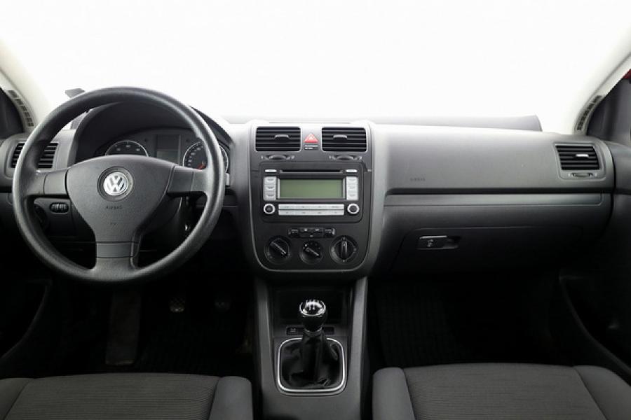 Sarkans Volkswagen Golf 2007 Tallina, ar dzinēja tilpumu 1.60 L un nobraukumu 168 tūkst. km par 1799 €, foto 6 vietnē AUTOMOTO.COM.LV