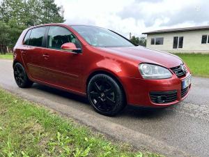 Sarkans Volkswagen Golf 2007 Marijampole, ar dzinēja tilpumu 1.40 L un nobraukumu 183 tūkst. km par 2900 €, foto 4 vietnē AUTOMOTO.COM.LV
