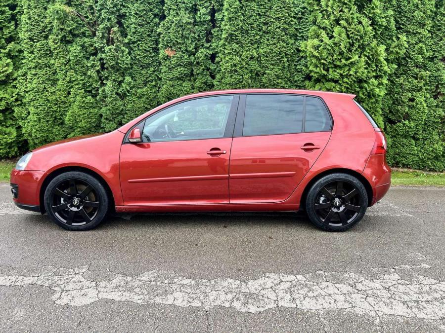 Sarkans Volkswagen Golf 2007 Marijampole, ar dzinēja tilpumu 1.40 L un nobraukumu 183 tūkst. km par 2900 €, foto 7 vietnē AUTOMOTO.COM.LV