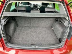Sarkans Volkswagen Golf 2007 Marijampole, ar dzinēja tilpumu 1.40 L un nobraukumu 183 tūkst. km par 2900 €, foto 11 vietnē AUTOMOTO.COM.LV