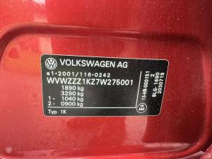 Sarkans Volkswagen Golf 2007 Marijampole, ar dzinēja tilpumu 1.40 L un nobraukumu 183 tūkst. km par 2900 €, foto 16 vietnē AUTOMOTO.COM.LV