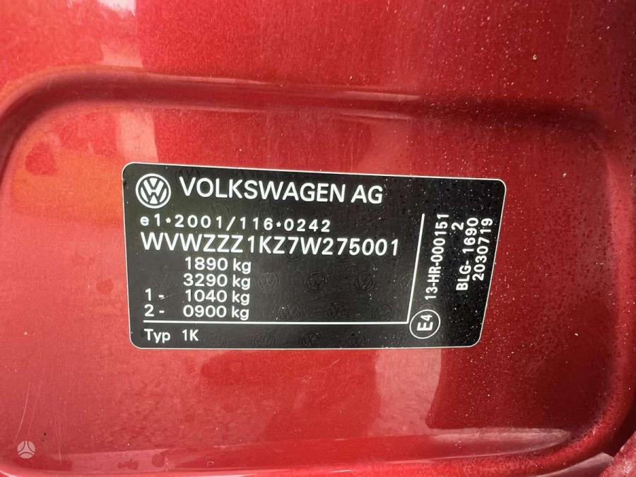 Sarkans Volkswagen Golf 2007 Marijampole, ar dzinēja tilpumu 1.40 L un nobraukumu 183 tūkst. km par 2900 €, foto 16 vietnē AUTOMOTO.COM.LV