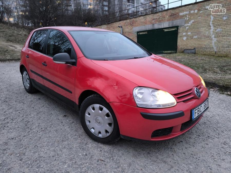 Sarkans Volkswagen Golf 2008 Viļņa, ar dzinēja tilpumu 1.90 L un nobraukumu 350 tūkst. km par 850 €, foto 2 vietnē AUTOMOTO.COM.LV