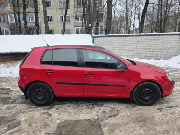 Sarkans Volkswagen Golf 2008 Viļņa, ar dzinēja tilpumu 1.90 L un nobraukumu 247 tūkst. km par 2450 €, foto 4 vietnē AUTOMOTO.COM.LV