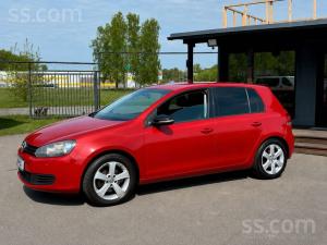 Red Volkswagen Golf 2008 in Riga, with an engine capacity of 1.40 L and mileage of 281 thousand km for 3190 €, photo 3 on AUTOMOTO.COM.LV