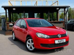 Red Volkswagen Golf 2008 in Riga, with an engine capacity of 1.40 L and mileage of 281 thousand km for 3190 €, photo 4 on AUTOMOTO.COM.LV