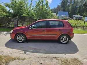 Sarkans Volkswagen Golf 2008 Prienai, ar dzinēja tilpumu 1.90 L un nobraukumu 396 tūkst. km par 1000 €, foto 9 vietnē AUTOMOTO.COM.LV