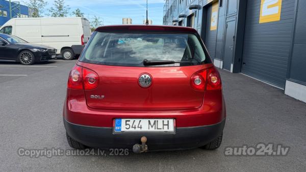 Red Volkswagen Golf 2008 in Tallinn, with an engine capacity of 1.40 L and mileage of 109 thousand km for 3400 €, photo 5 on AUTOMOTO.COM.LV