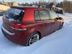 Red Volkswagen Golf 2009 in Utena, with an engine capacity of 1.97 L and mileage of 4 thousand km for 1350 €, photo 6 on AUTOMOTO.COM.LV