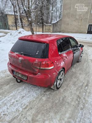 Sarkans Volkswagen Golf 2009 Kauņa, ar dzinēja tilpumu 2.00 L un nobraukumu 485 tūkst. km par 2250 €, foto 3 vietnē AUTOMOTO.COM.LV