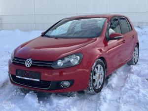 Sarkans Volkswagen Golf 2009 Kretinga, ar dzinēja tilpumu 1.40 L un nobraukumu 191 tūkst. km par 5800 €, foto  vietnē AUTOMOTO.COM.LV