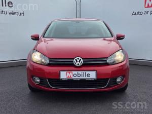 Red Volkswagen Golf 2009 in Riga, with an engine capacity of 2.00 L and mileage of 278 thousand km for 4750 €, photo 3 on AUTOMOTO.COM.LV