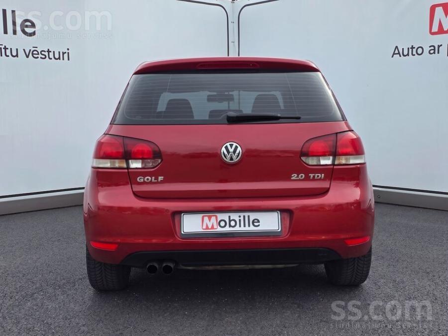 Red Volkswagen Golf 2009 in Riga, with an engine capacity of 2.00 L and mileage of 278 thousand km for 4750 €, photo 6 on AUTOMOTO.COM.LV