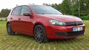 Red Volkswagen Golf 2009 in Pakruojis, with an engine capacity of 1.40 L and mileage of 360 thousand km for 2400 €, photo  on AUTOMOTO.COM.LV