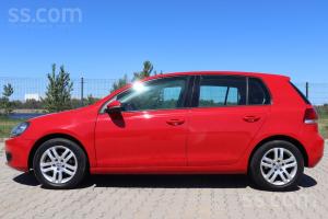 Sarkans Volkswagen Golf 2009 Rīga, ar dzinēja tilpumu 1.40 L un nobraukumu 248 tūkst. km par 3550 €, foto 13 vietnē AUTOMOTO.COM.LV