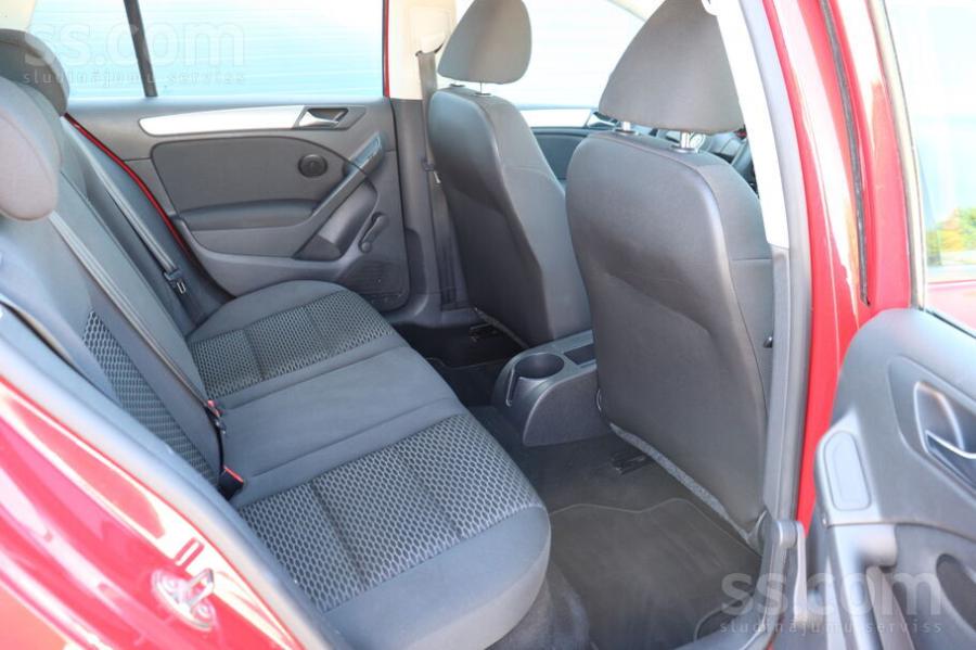 Sarkans Volkswagen Golf 2009 Rīga, ar dzinēja tilpumu 1.40 L un nobraukumu 248 tūkst. km par 3550 €, foto 20 vietnē AUTOMOTO.COM.LV