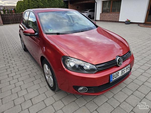 Red Volkswagen Golf 2009 in Mazeikiai, with an engine capacity of 1.40 L and mileage of 172 thousand km for 3550 €, photo 6 on AUTOMOTO.COM.LV