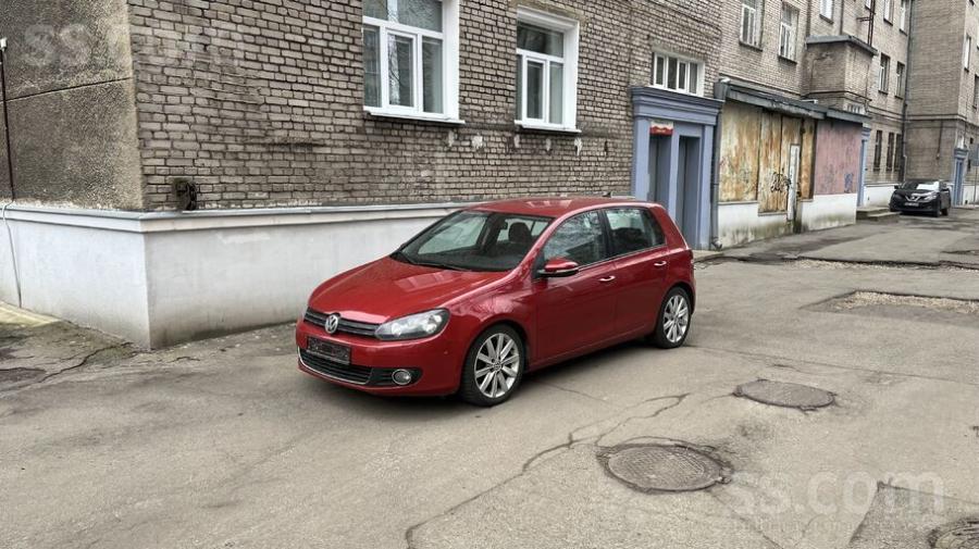 Red Volkswagen Golf 2009 in Riga, with an engine capacity of 2.00 L and mileage of 0 thousand km for 3490 €, photo 1 on AUTOMOTO.COM.LV