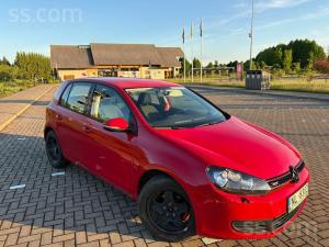 Sarkans Volkswagen Golf 2010 Madona, ar dzinēja tilpumu 1.60 L un nobraukumu 233 tūkst. km par 2250 €, foto 4 vietnē AUTOMOTO.COM.LV