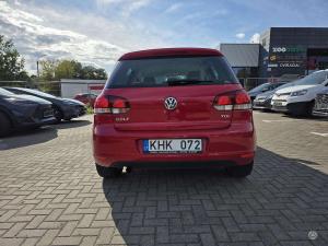 Red Volkswagen Golf 2010 in Vilnius, with an engine capacity of 1.97 L and mileage of 90 thousand km for 5000 €, photo 7 on AUTOMOTO.COM.LV
