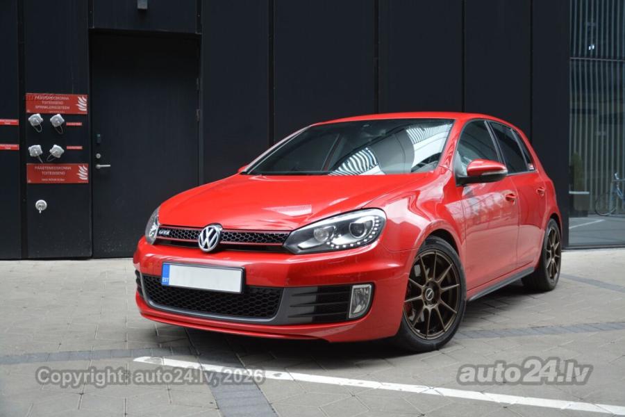 Sarkans Volkswagen Golf 2011 Tallina, ar dzinēja tilpumu 2.00 L un nobraukumu 164 tūkst. km par 13000 €, foto 3 vietnē AUTOMOTO.COM.LV