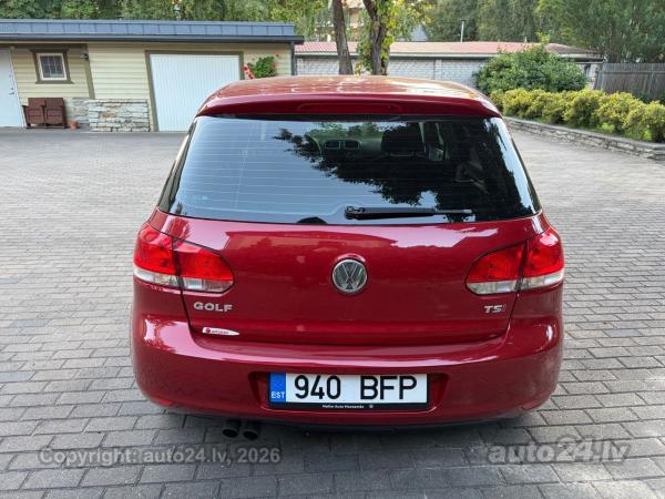 Red Volkswagen Golf 2011 in Tallinn, with an engine capacity of 1.40 L and mileage of 191 thousand km for 4750 €, photo 4 on AUTOMOTO.COM.LV