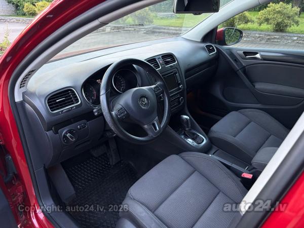Red Volkswagen Golf 2011 in Tallinn, with an engine capacity of 1.40 L and mileage of 191 thousand km for 4750 €, photo 8 on AUTOMOTO.COM.LV