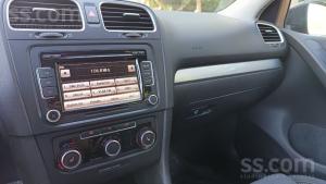 Sarkans Volkswagen Golf 2012 Rīga, ar dzinēja tilpumu 1.60 L un nobraukumu 290 tūkst. km par 3200 €, foto 9 vietnē AUTOMOTO.COM.LV