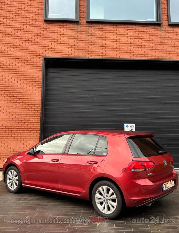 Red Volkswagen Golf 2013 in Tallinn, with an engine capacity of 1.40 L and mileage of 193 thousand km for 5999 €, photo 4 on AUTOMOTO.COM.LV