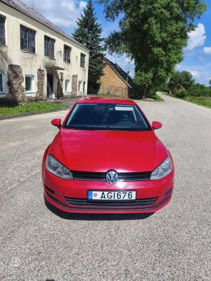 Red Volkswagen Golf 2013 in Vilnius, with an engine capacity of 1.40 L and mileage of 230 thousand km for 5400 €, photo 4 on AUTOMOTO.COM.LV