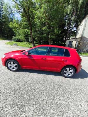 Red Volkswagen Golf 2013 in Vilnius, with an engine capacity of 1.40 L and mileage of 230 thousand km for 5400 €, photo 6 on AUTOMOTO.COM.LV