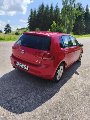 Red Volkswagen Golf 2013 in Vilnius, with an engine capacity of 1.40 L and mileage of 230 thousand km for 5400 €, photo 8 on AUTOMOTO.COM.LV