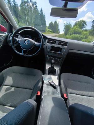 Red Volkswagen Golf 2013 in Vilnius, with an engine capacity of 1.40 L and mileage of 230 thousand km for 5400 €, photo 14 on AUTOMOTO.COM.LV
