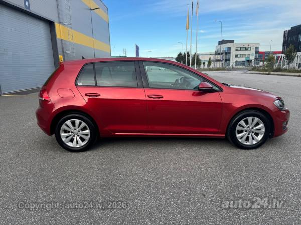 Red Volkswagen Golf 2013 in Tallinn, with an engine capacity of 1.40 L and mileage of 195 thousand km for 5500 €, photo 9 on AUTOMOTO.COM.LV