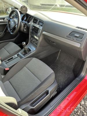 Red Volkswagen Golf 2014 in Preili, with an engine capacity of 1.60 L and mileage of 194 thousand km for 5600 €, photo 12 on AUTOMOTO.COM.LV