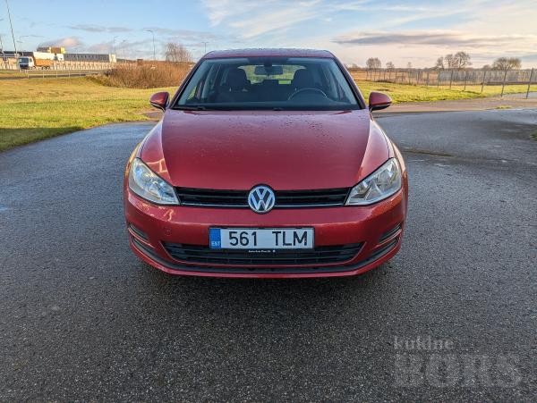Red Volkswagen Golf 2015 in Tallinn, with an engine capacity of 0.00 L and mileage of 225 thousand km for 8350 €, photo 1 on AUTOMOTO.COM.LV