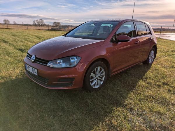 Red Volkswagen Golf 2015 in Tallinn, with an engine capacity of 0.00 L and mileage of 225 thousand km for 8350 €, photo 4 on AUTOMOTO.COM.LV
