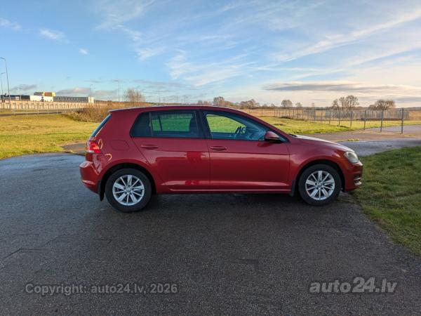 Red Volkswagen Golf 2015 in Tallinn, with an engine capacity of 1.40 L and mileage of 215 thousand km for 7640 €, photo 2 on AUTOMOTO.COM.LV