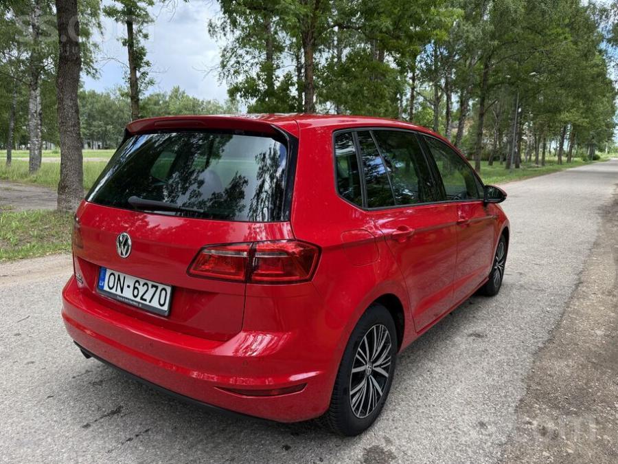 Sarkans Volkswagen Golf 2015 Dobele, ar dzinēja tilpumu 1.60 L un nobraukumu 157 tūkst. km par 8700 €, foto 6 vietnē AUTOMOTO.COM.LV