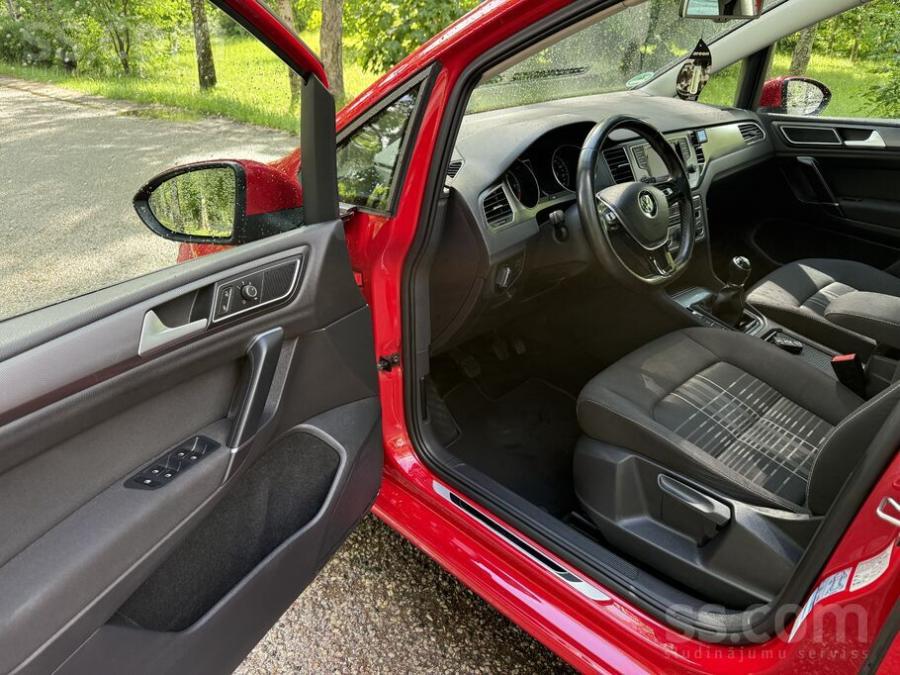 Sarkans Volkswagen Golf 2015 Dobele, ar dzinēja tilpumu 1.60 L un nobraukumu 157 tūkst. km par 8700 €, foto 8 vietnē AUTOMOTO.COM.LV