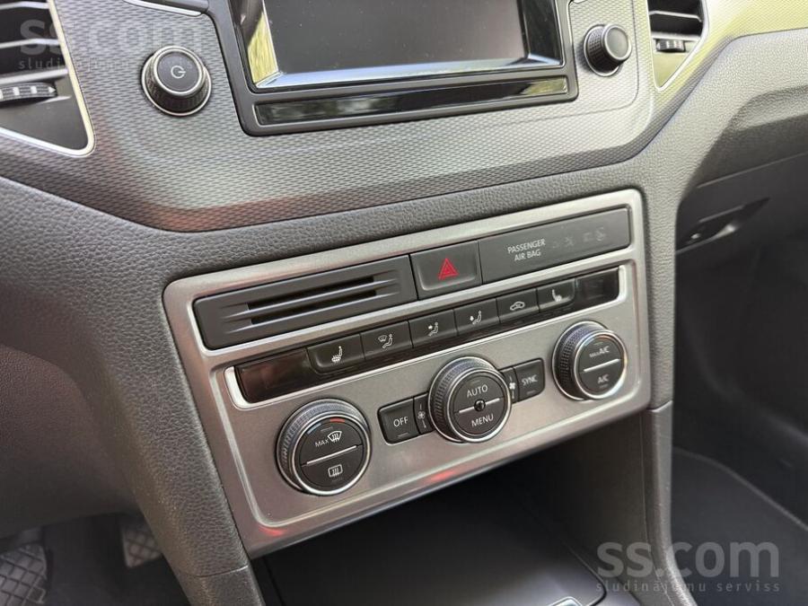 Sarkans Volkswagen Golf 2015 Dobele, ar dzinēja tilpumu 1.60 L un nobraukumu 157 tūkst. km par 8700 €, foto 20 vietnē AUTOMOTO.COM.LV