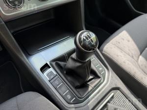 Sarkans Volkswagen Golf 2015 Dobele, ar dzinēja tilpumu 1.60 L un nobraukumu 157 tūkst. km par 8700 €, foto 21 vietnē AUTOMOTO.COM.LV